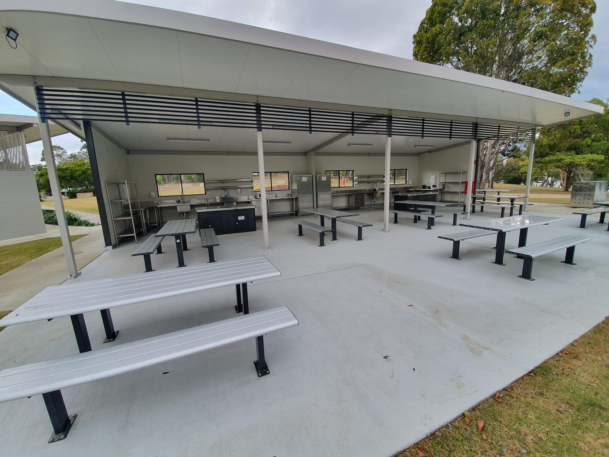 About Us - Lake Moogerah Caravan Park